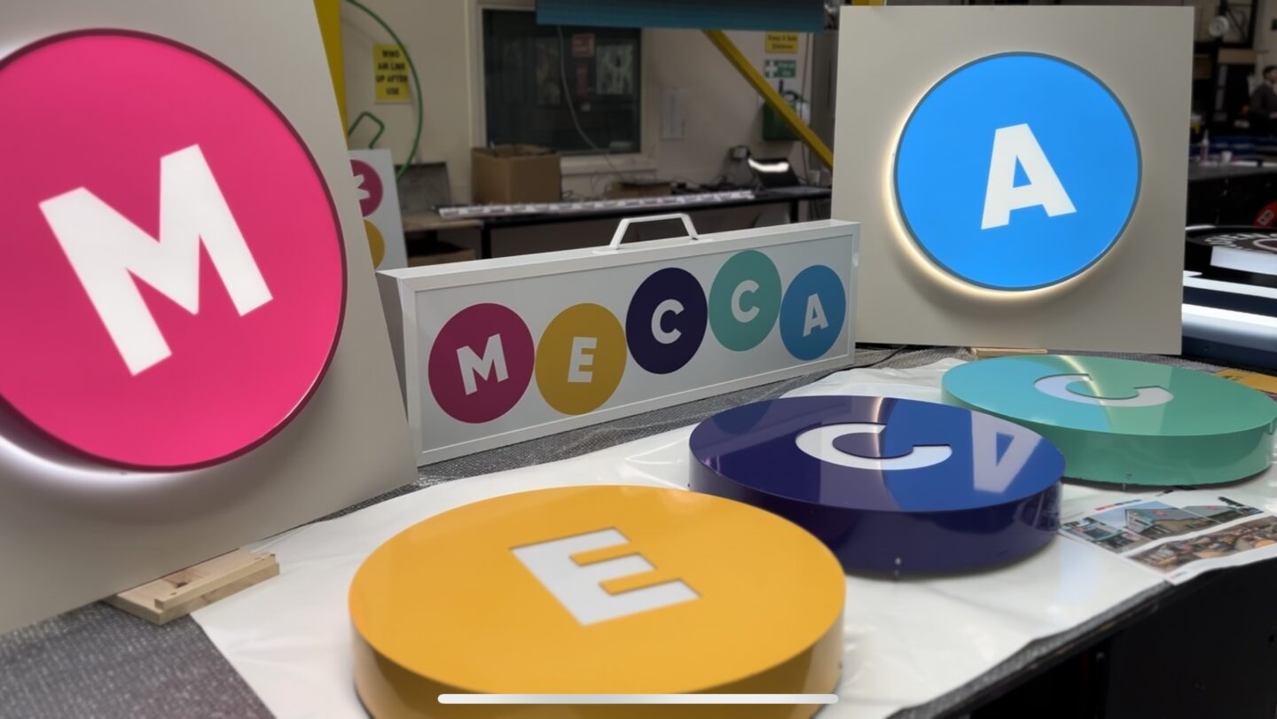 Retail signage - Mecca Bingo - Ashleigh Signs